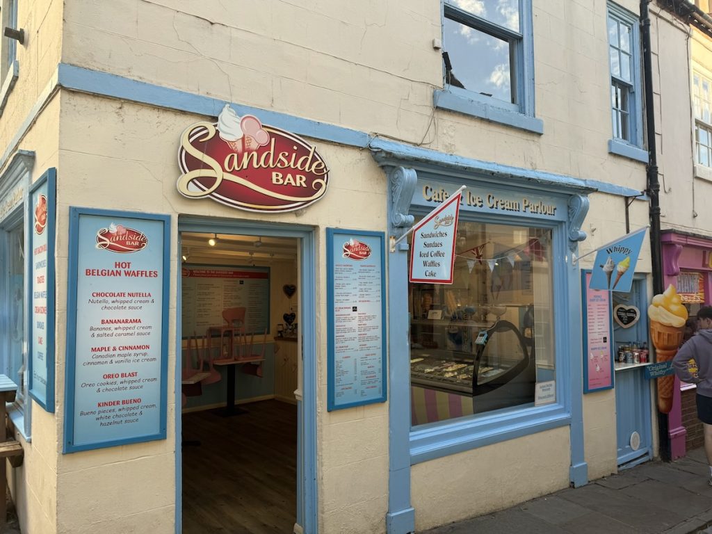 Sandside Bar – Welcome To Whitby!