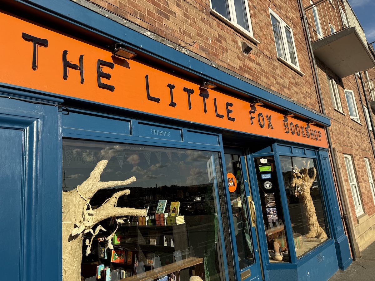 The Little Fox Bookshop – Welcome To Whitby!
